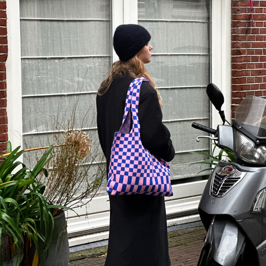 Checkerboard Tas Olivia met checkerboard print - Leavless